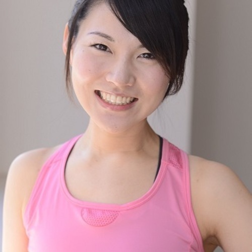 Yukariインストラクターの筋膜リリース＆体幹ピラティス【ライブ配信】（火曜11:45-12:30） | Coubic